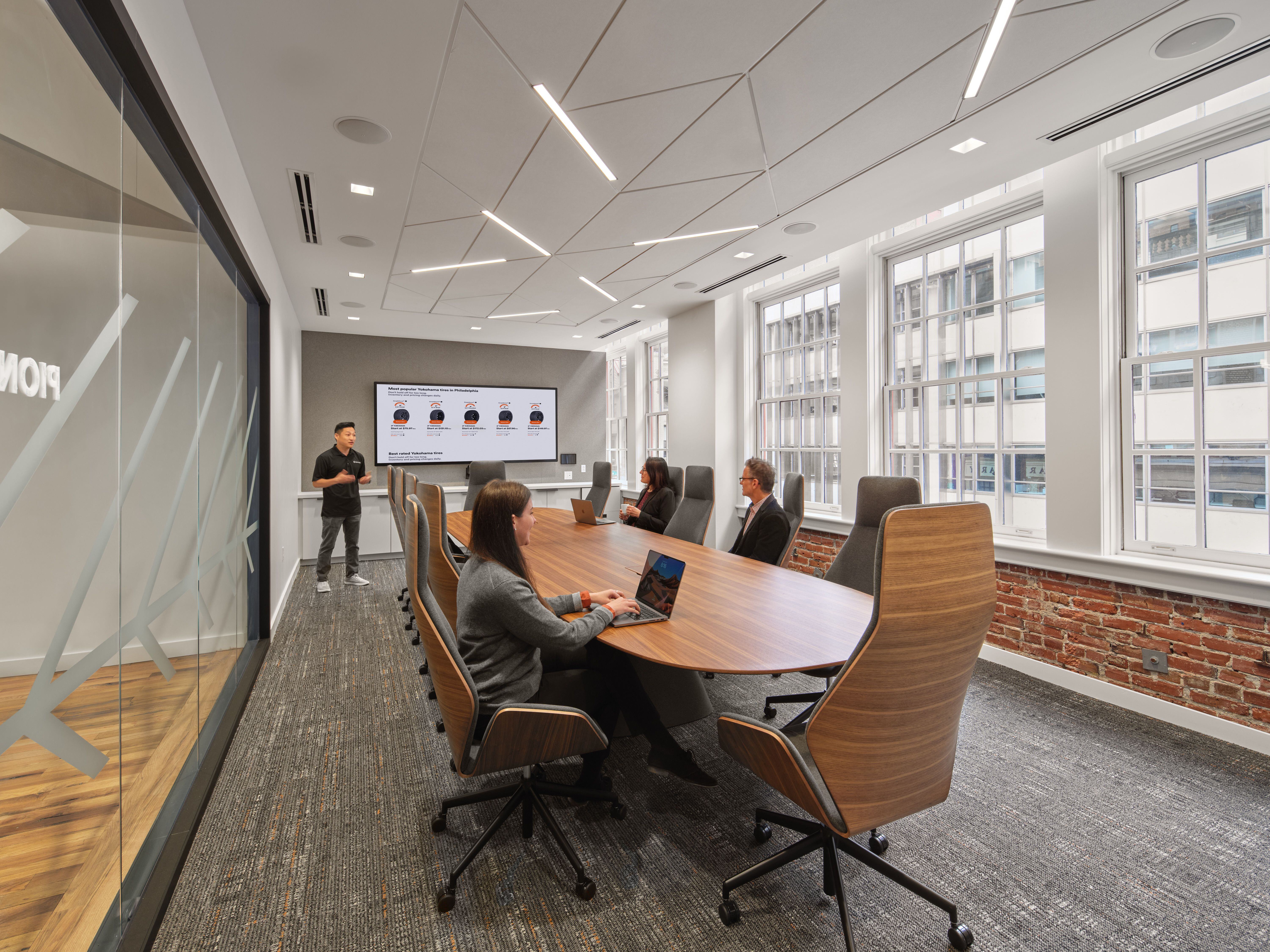 Boardroom AV Solutions That Elevate the Meeting Experience